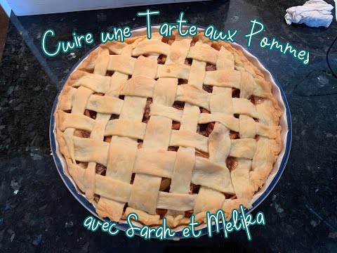 Baking an apple pie with Sarah and Melika
