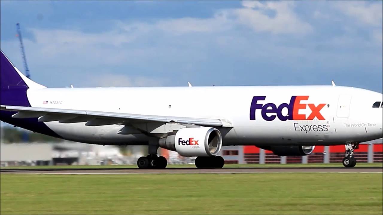 MD11 N513SN,Ryanair 737,Airbus A300 N723FD at Stansted 02 07 2016 - YouTube