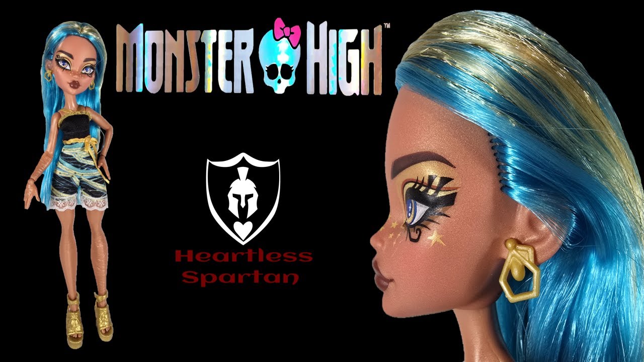 Monster High Buried Secrets Cleo De Nile Doll Review | Toy Talk Monster ...