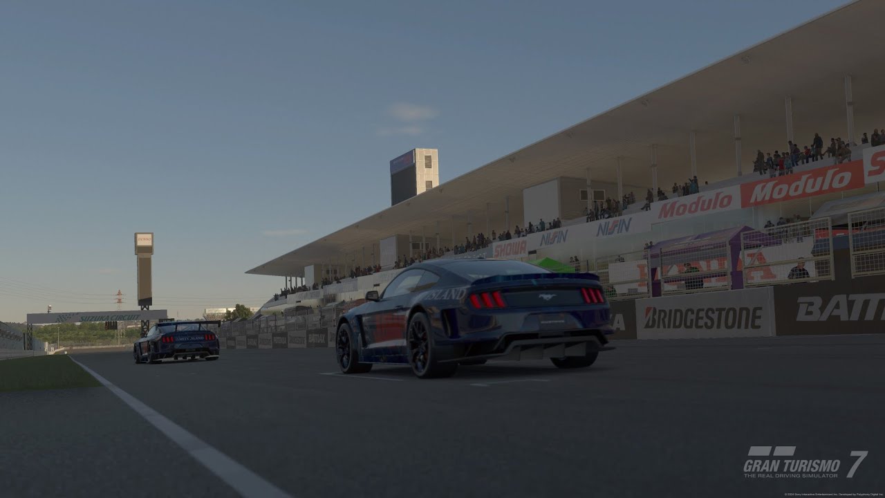 Sunset Racing at Suzuka Circuit - East Course | GT7 - YouTube