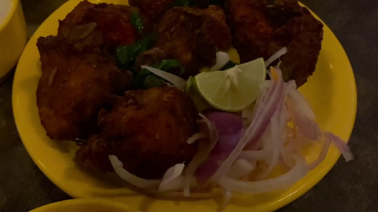 Kochi to Calicut | Travel and Food Vlogs | Kochi Diaries | Rahmath Restaurant |#notshort - YouTube