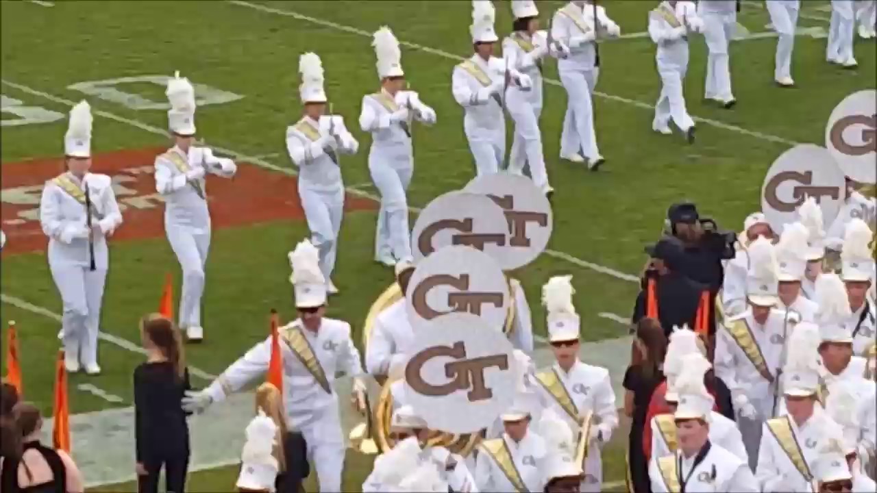 Ramblin' Wreck from Georgia Tech - Taxslayer Bowl 2016 - YouTube