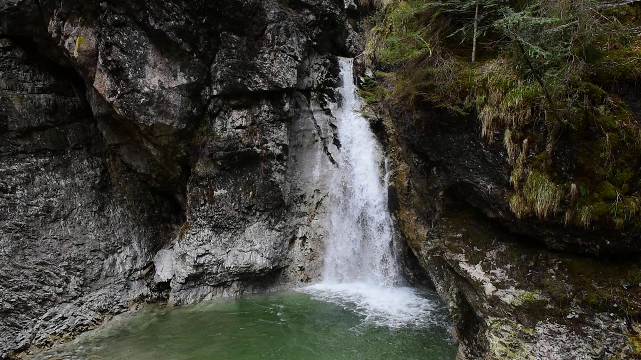 Cascata del Pison - YouTube