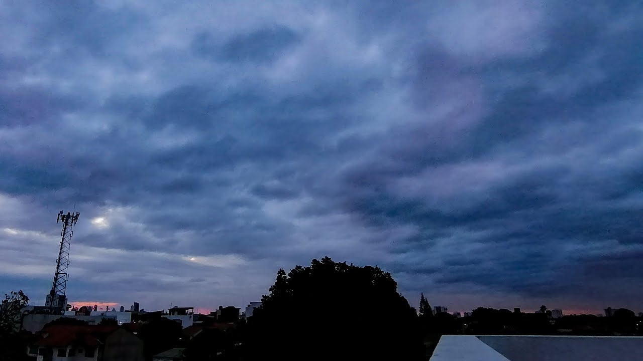 Timelapse. Cloudy Sky / Cielo Nublado (13/06) - YouTube