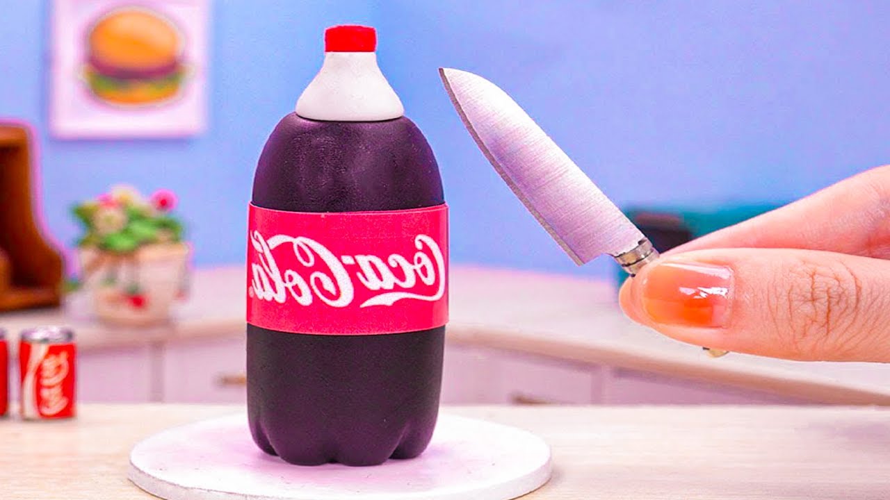 Miniature Cooking: How To Decorate A Perfect Coca-Cola Fondant Cake ...