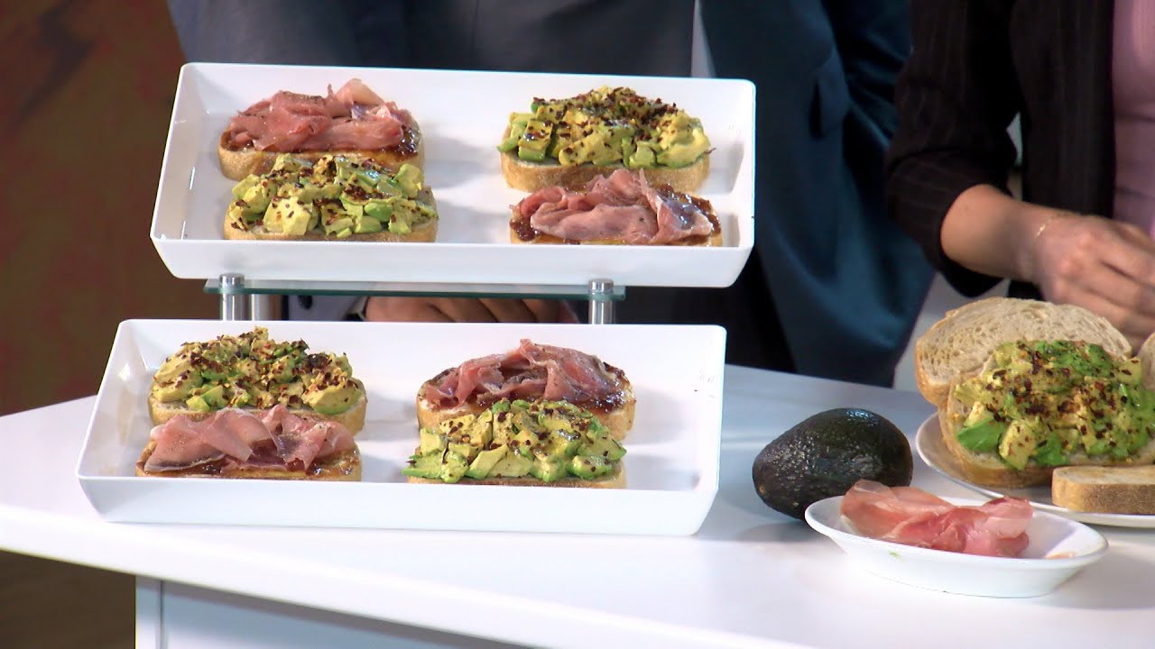 Find Amazing Specialty Toast at Robeks Juice - YouTube