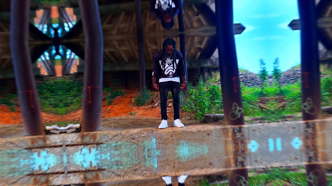 K Fizzle - Same 24 (Official Music Video) - YouTube