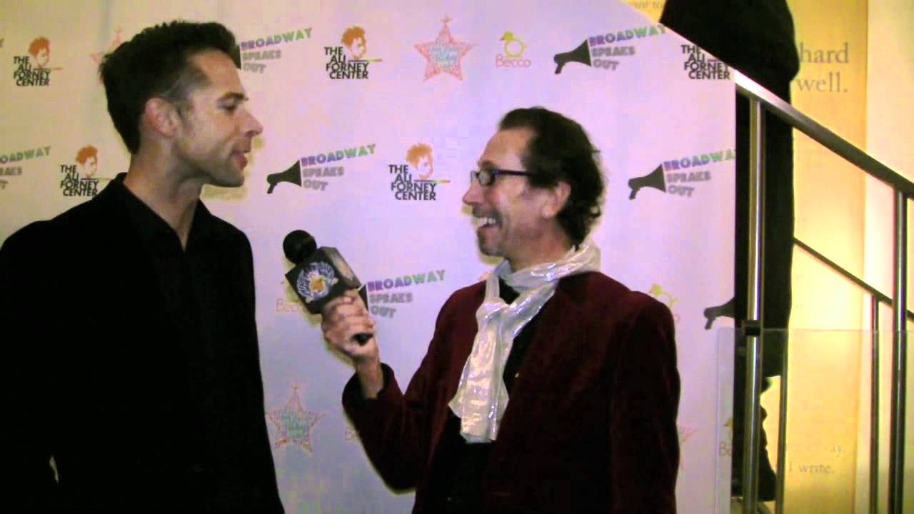 GAYLIFENYC.ORG Chats with the super handsome ABC Anchor, Dan Kloeffler ...