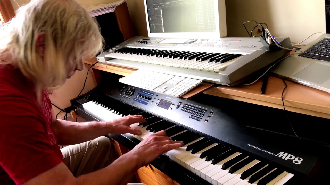 Mark Stanway recording organ track on Gwyn Ashton song - YouTube