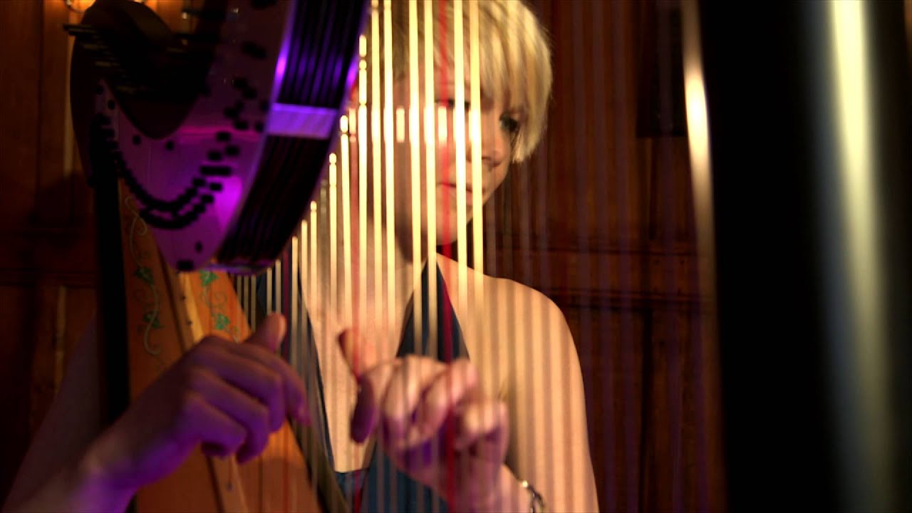 Lizzie Peacock - Harpist - YouTube