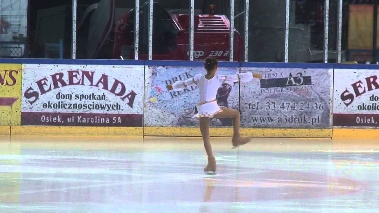 2 Magdalena PILCH FS srebrna solistki MMM poludnie Oswiecim 2013 - YouTube