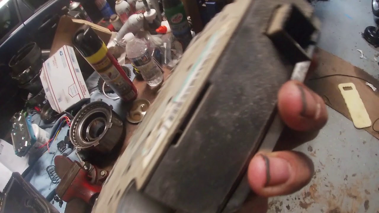 Sn95 premium amp removal - YouTube