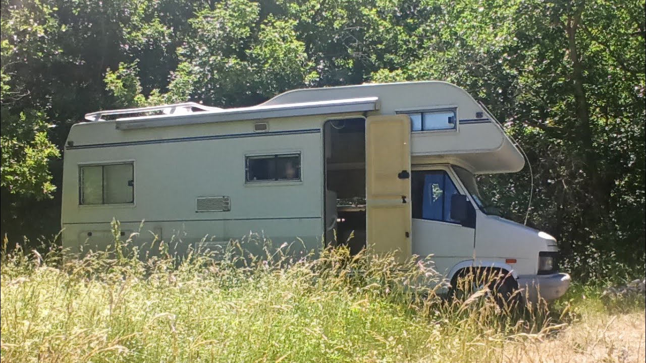Présentation de notre camping-car C25 Pilote 2.5 td de 1992, avant la ...
