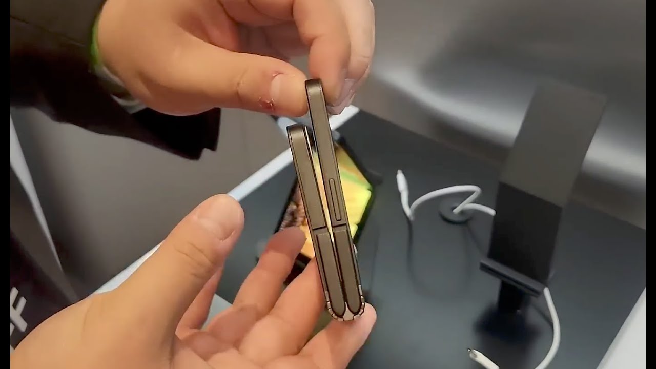 Samsung Announces Dual Folding Phone at CES - YouTube