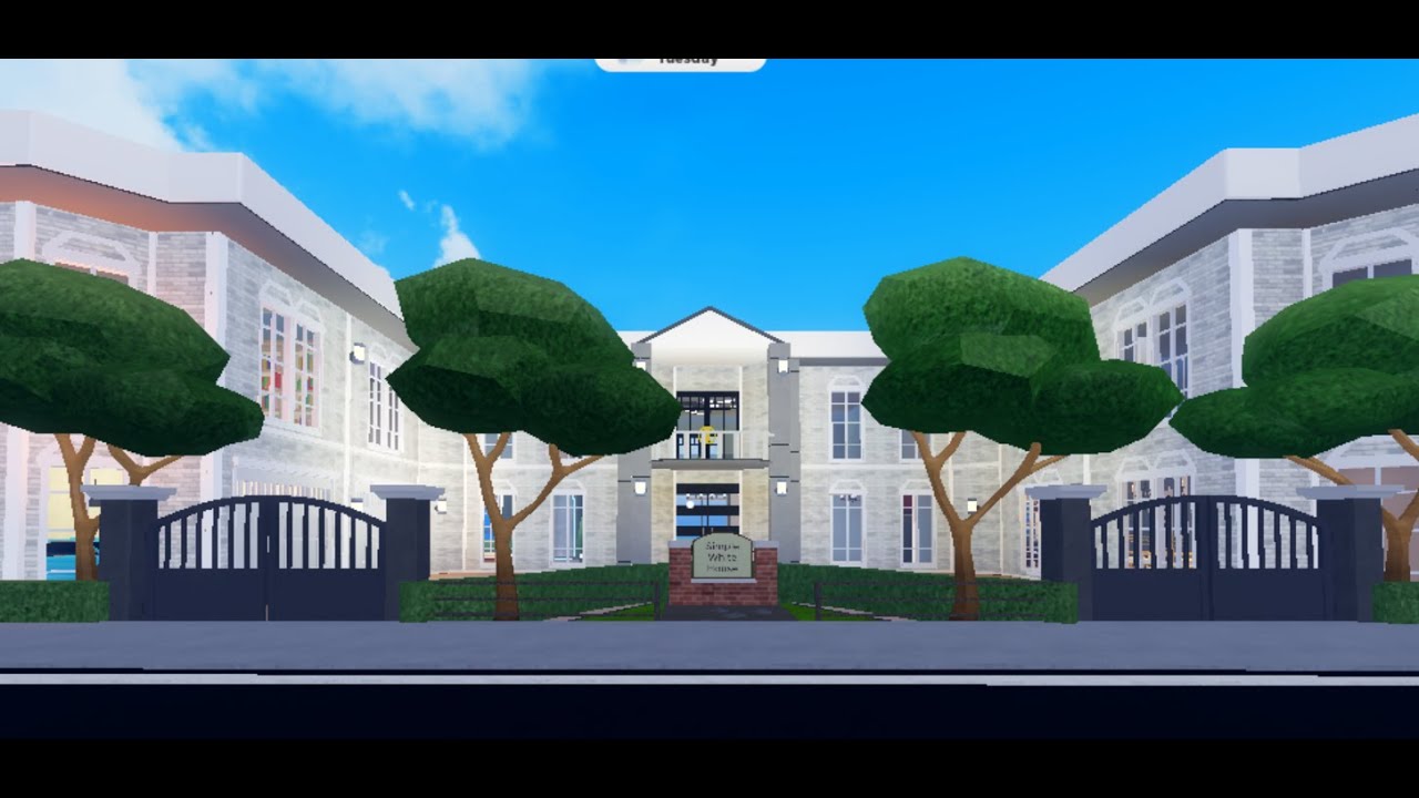 Small White House || Roblox || Roville - YouTube