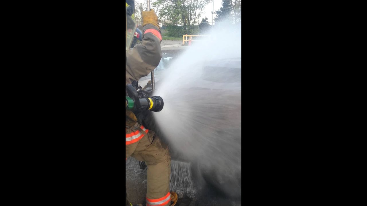 Firefighter Car Fire Training - YouTube