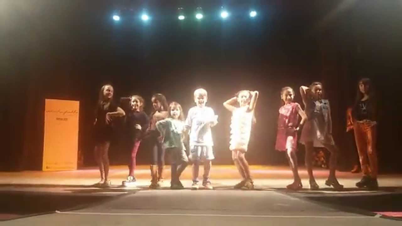 FIRST MODELS AGENCY DESFILE 24-04-2015 - YouTube