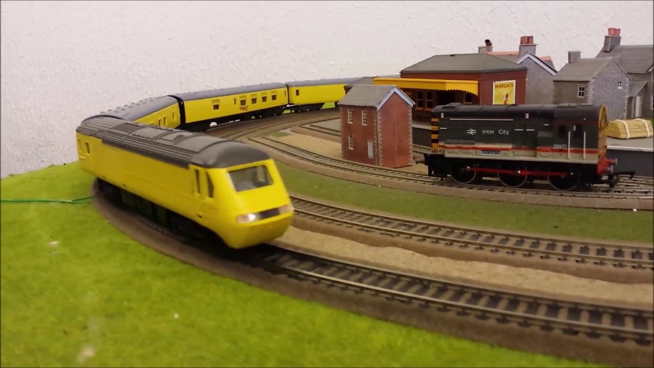Hornby Network Rail HST Measurement Train M56201 - YouTube