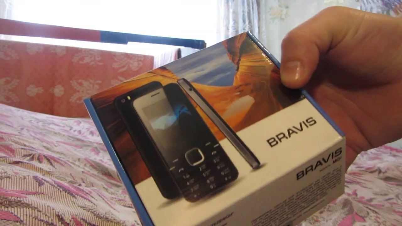 Распаковка телефона BRAVIS midi - YouTube