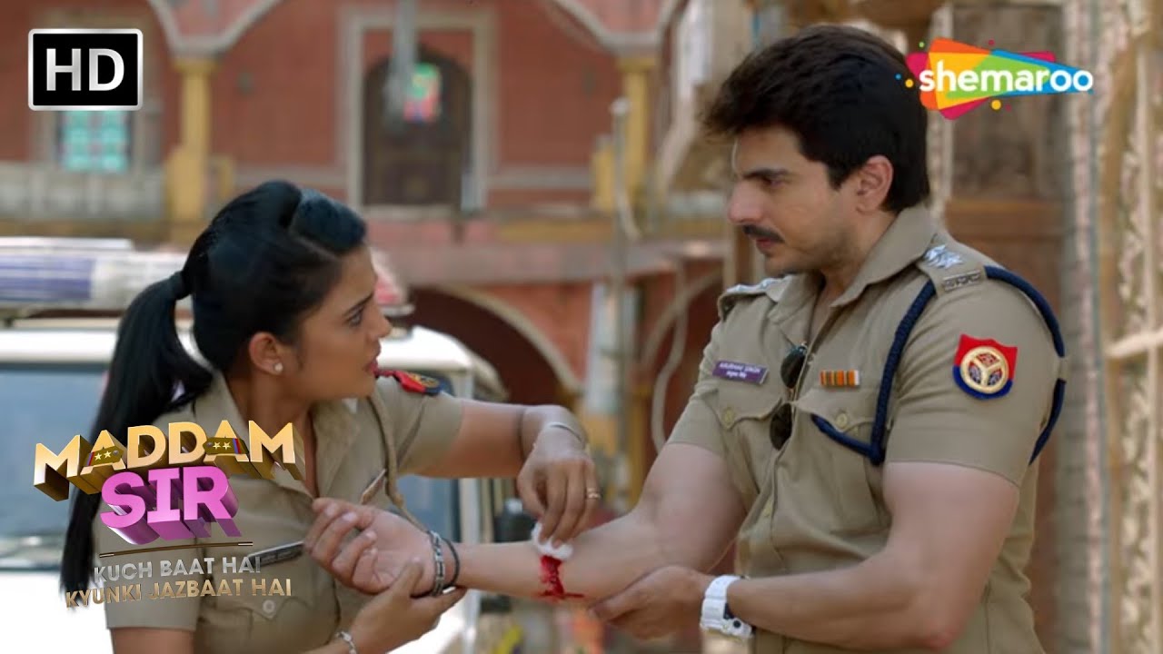 Anubhav Singh ko chot lagte dekh Haseena Malik ke aankhon mein aaye aasu | Best of Maddam Sir ...