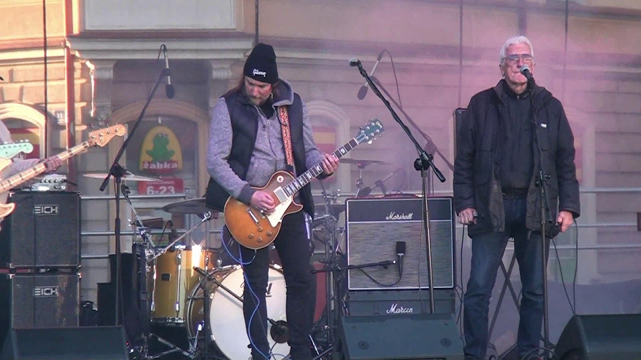 Koncert OLD BREAKOUT - YouTube