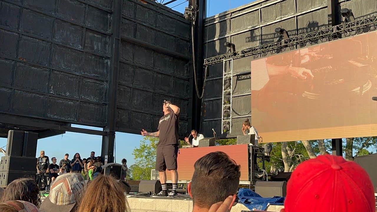 Atmosphere Performs “Sunshine” LIVE at Florida Groves Festival 4.14.24 ...