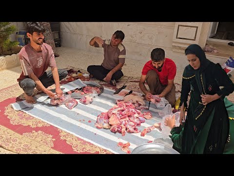 Today is Eid al-Adha. We must help those in need🥰🥰