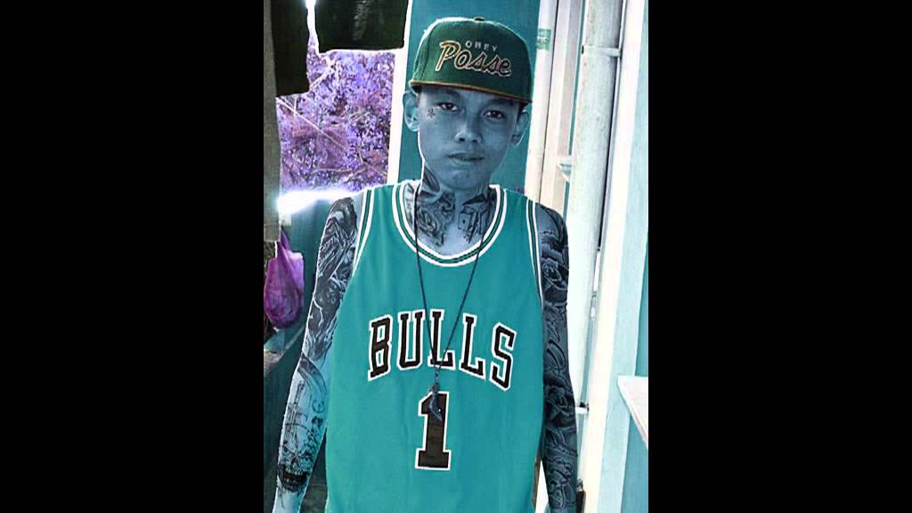 Skusta Clee - Init ( Teaser ) - YouTube