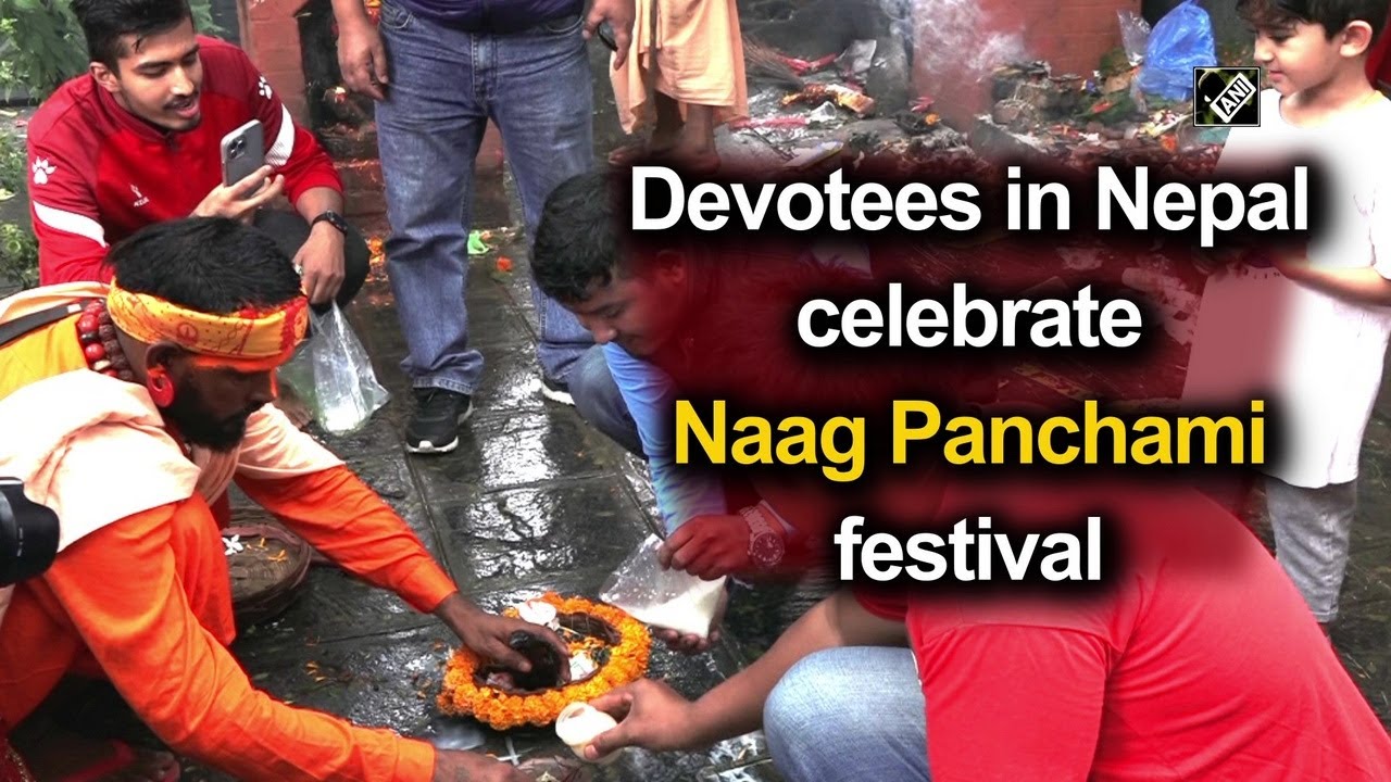 Devotees in Nepal celebrate Naag Panchami festival - YouTube
