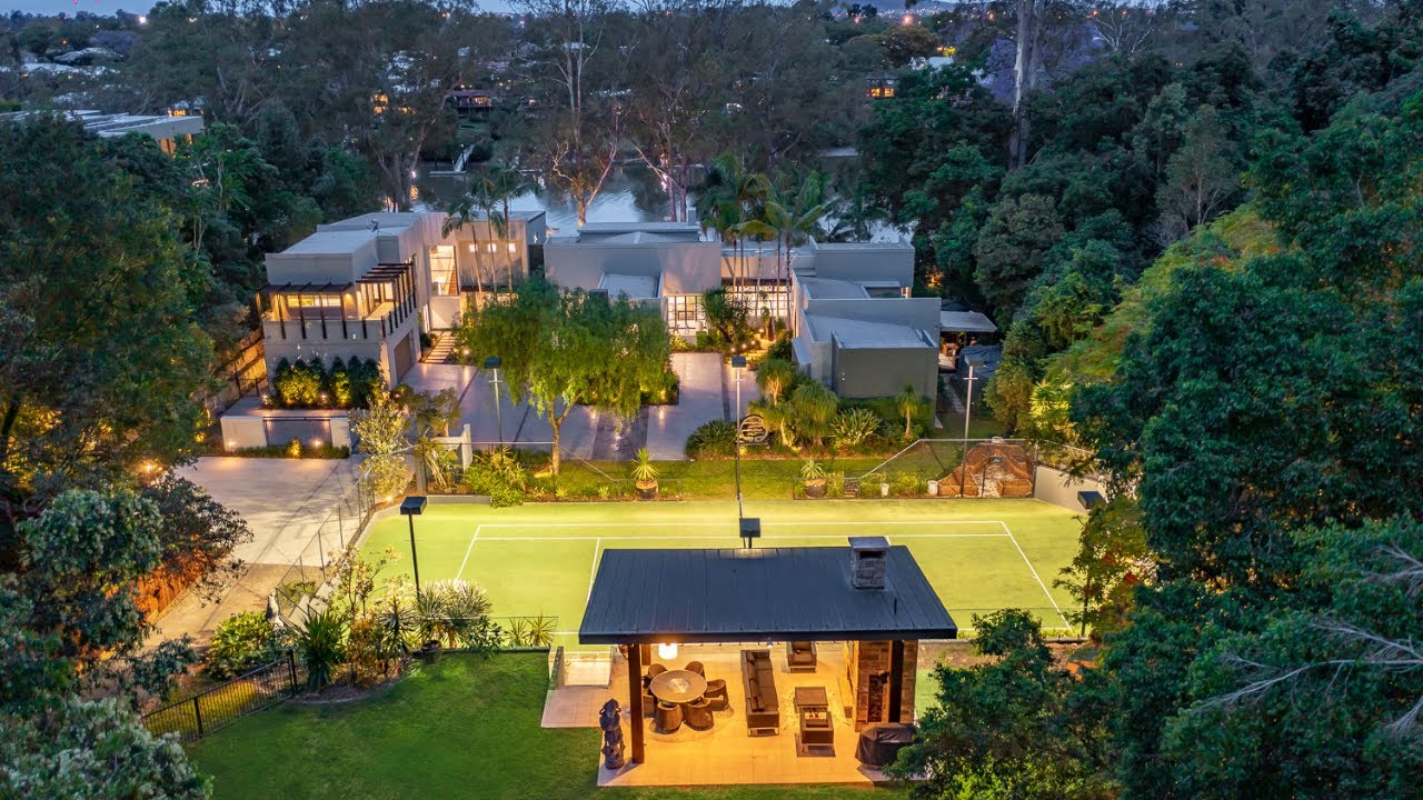 The River House - A World Class Riverfront Estate - 6020m2 - YouTube
