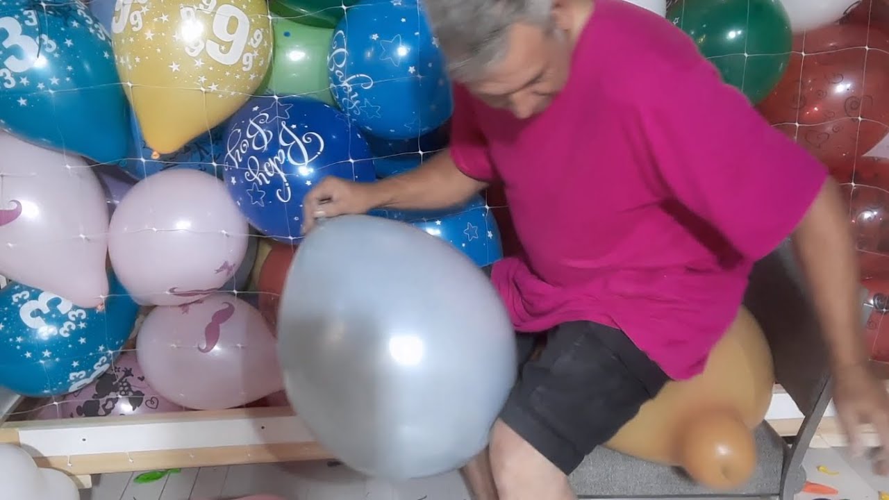 Balloon Bounce Challenge - YouTube
