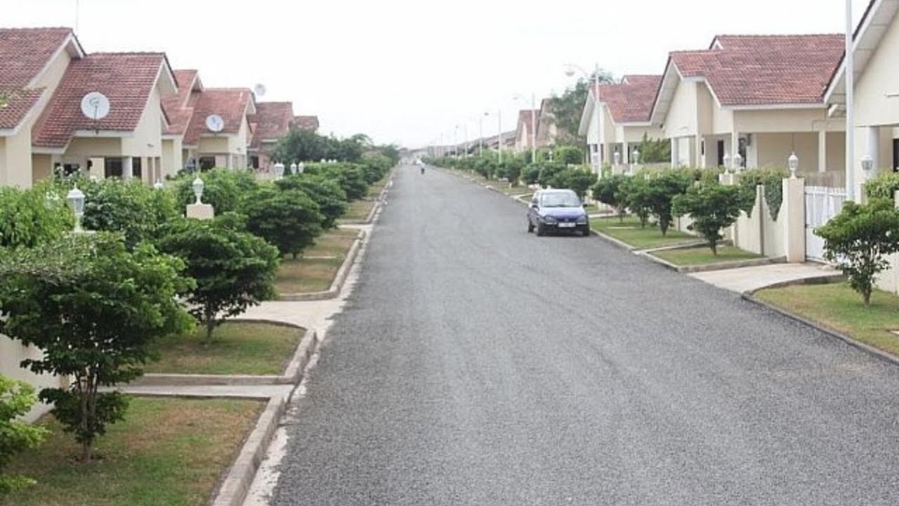 Buokrom Estate in Kumasi - Ghana. - YouTube