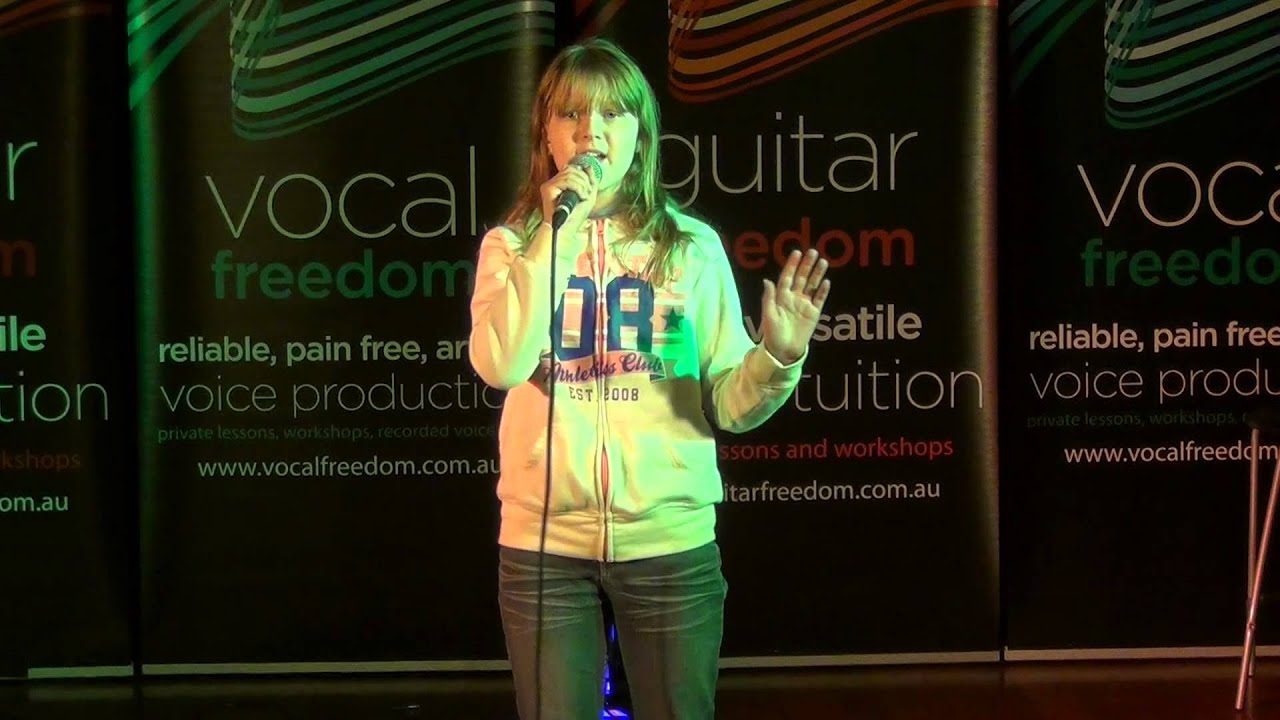 Celine Robinson performing You'll Never Walk Alone - YouTube