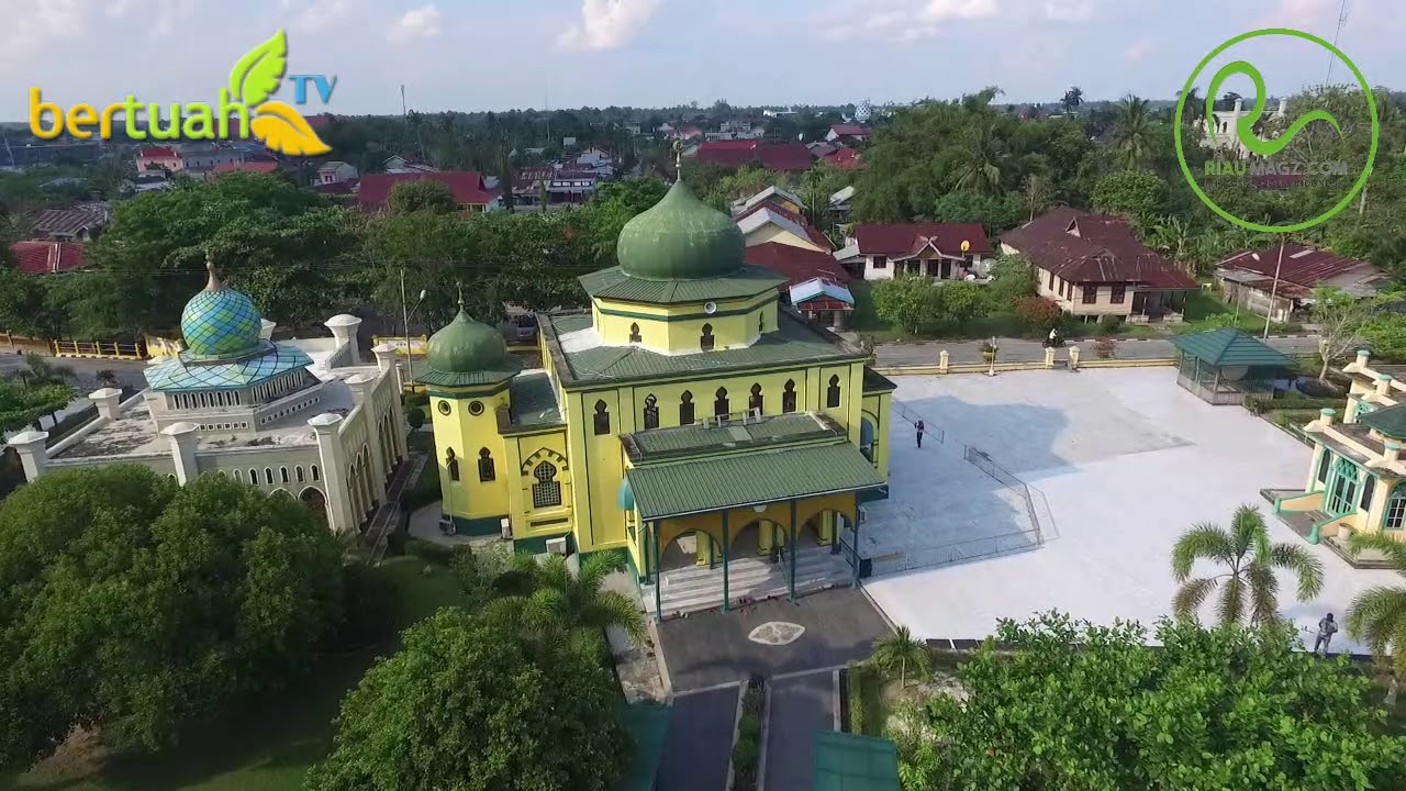 Masjid Raya Syahabuddin Siak Sri Indrapura - YouTube