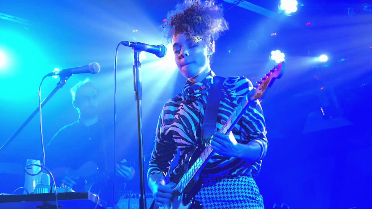 Andreya Triana - Darker Than Blue // live @ Proxima, Warszawa 2015 ...