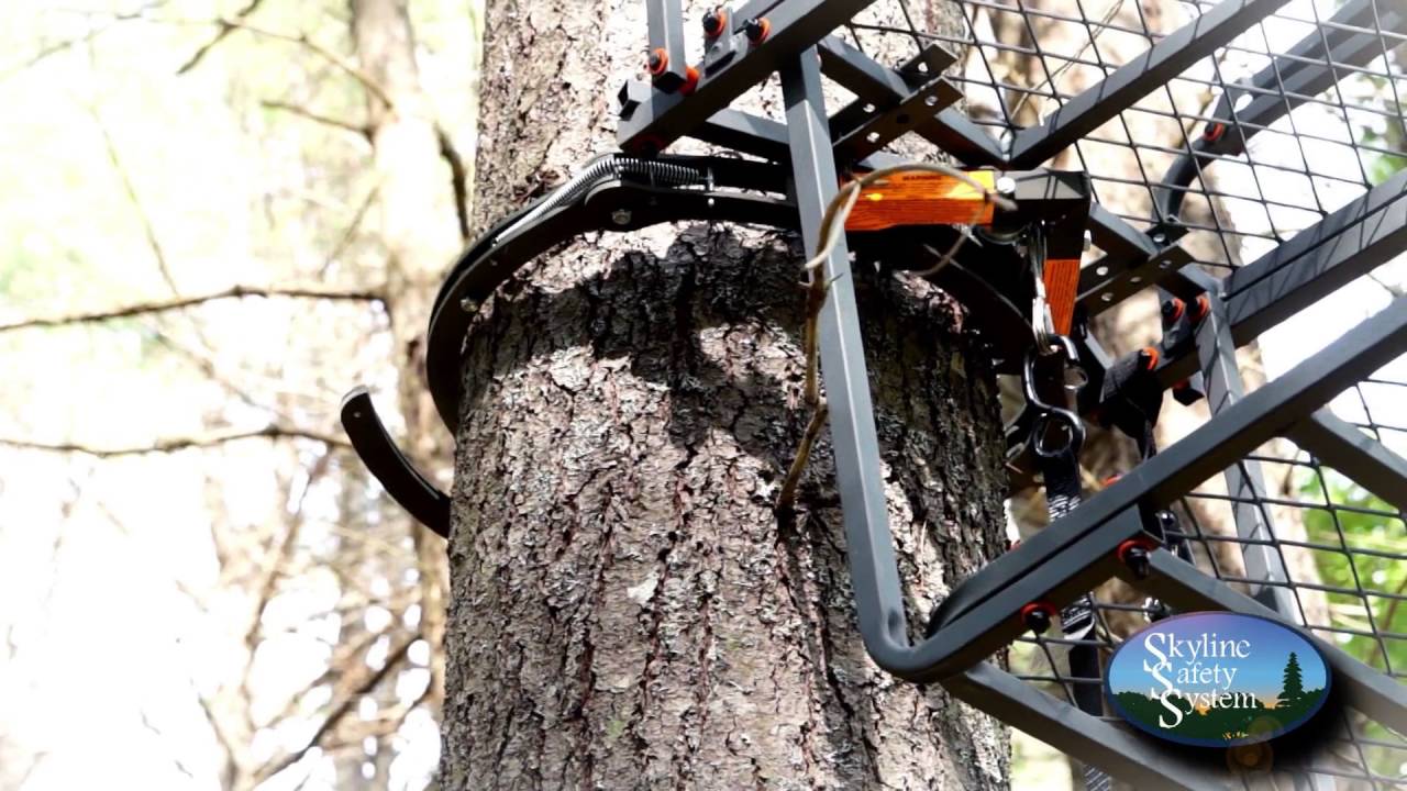 SkyLine Safety Systems Deer Stand - YouTube