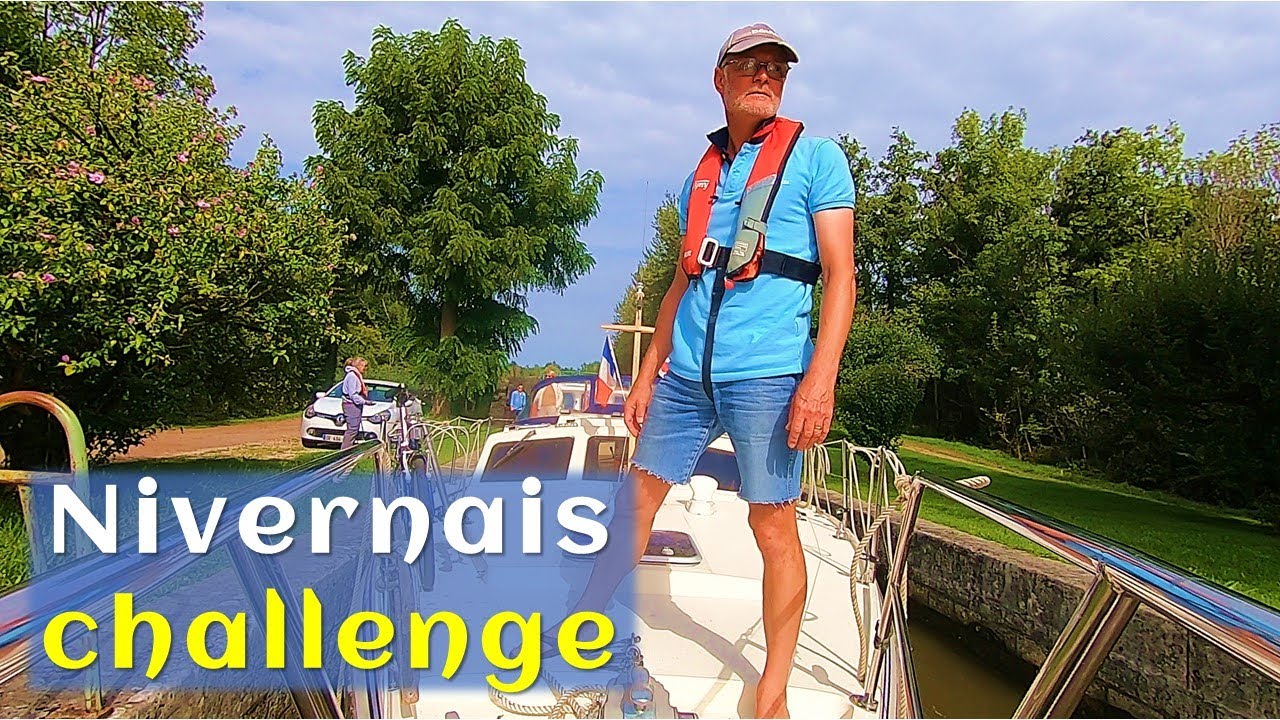 CRUISING French canals is relaxing? NIVERNAIS canal bridge will CLOSE ...