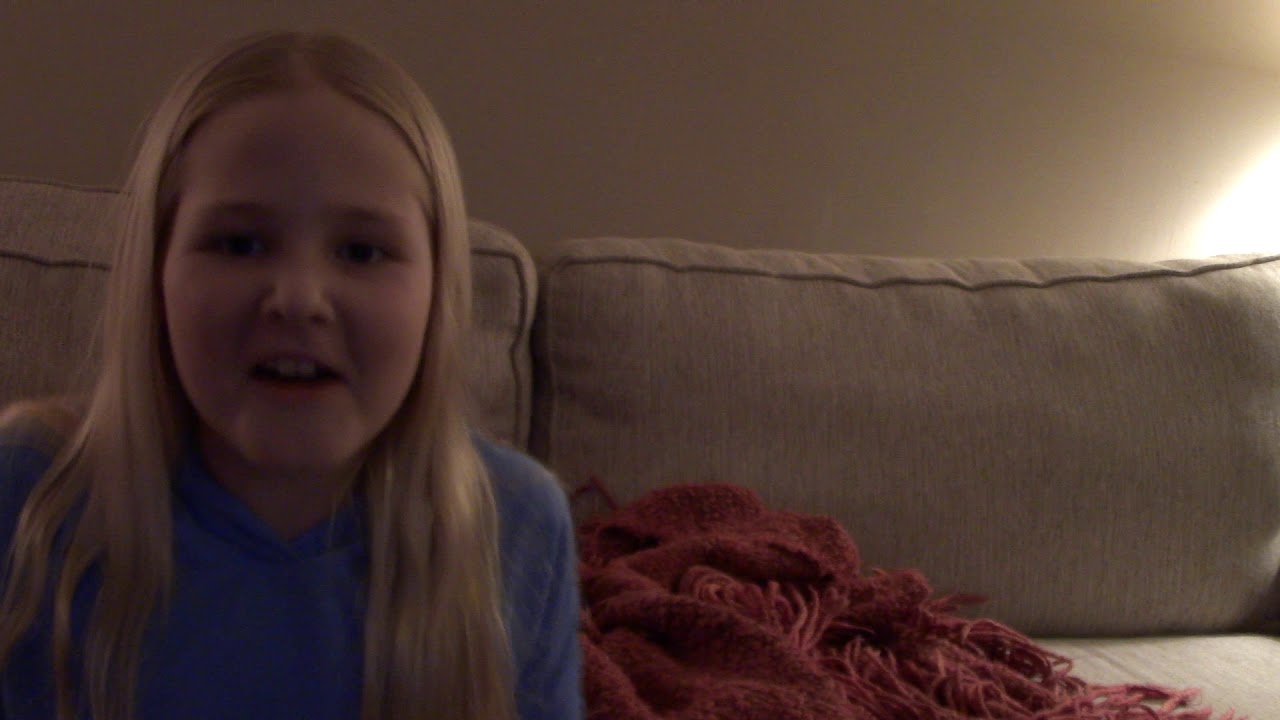 Isabelle Opening LOL Surprise! Season 3 Glitter Series Part 3 - YouTube