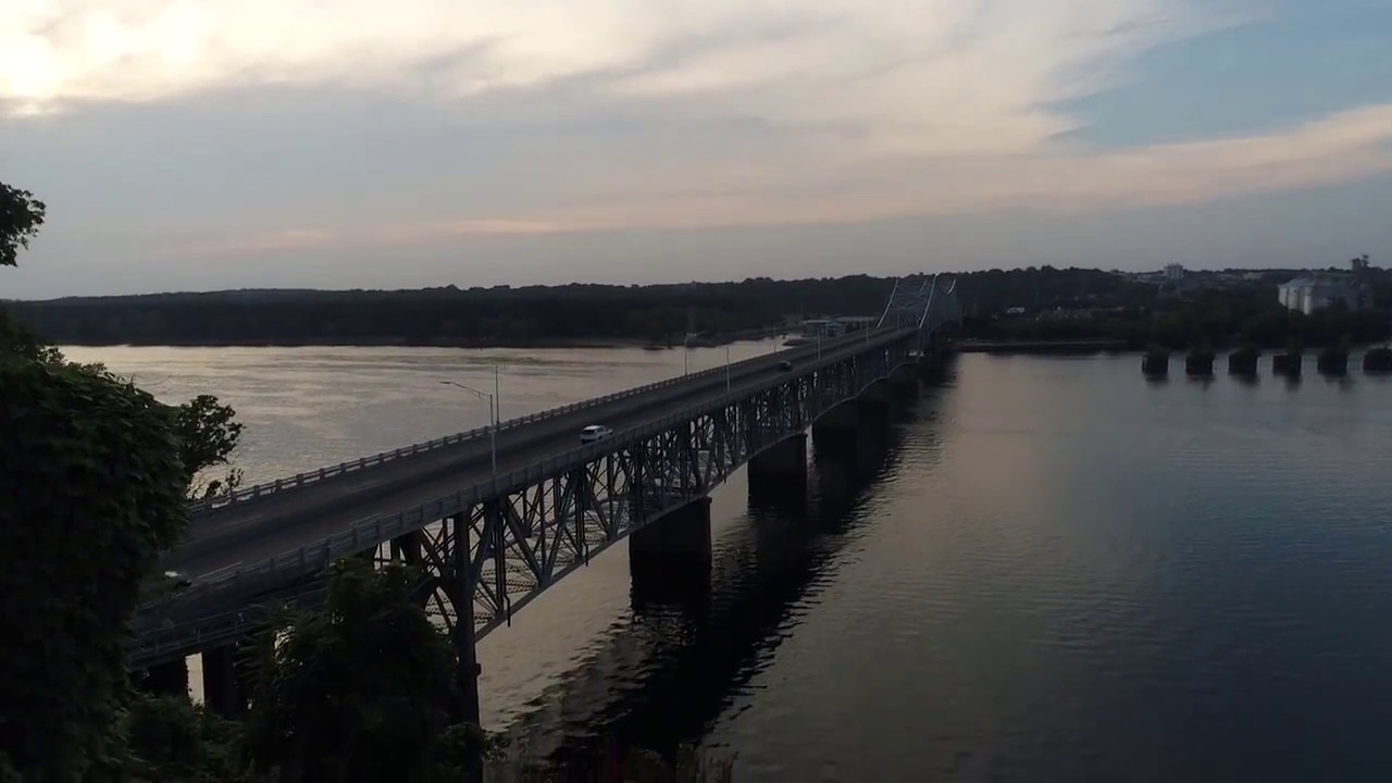 O'Neal bridge Florence Alabama - YouTube