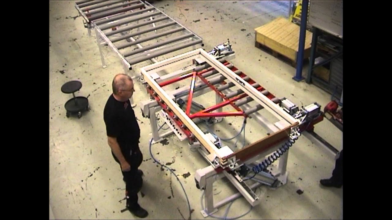 TITAB - Fällbart pressbord - YouTube
