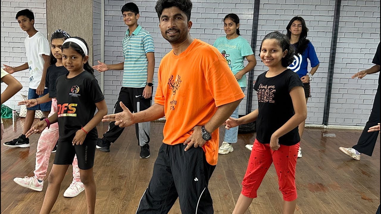 Tauba tauba step by step Dance tutorial | #vickykaushal | Kunal More is ...