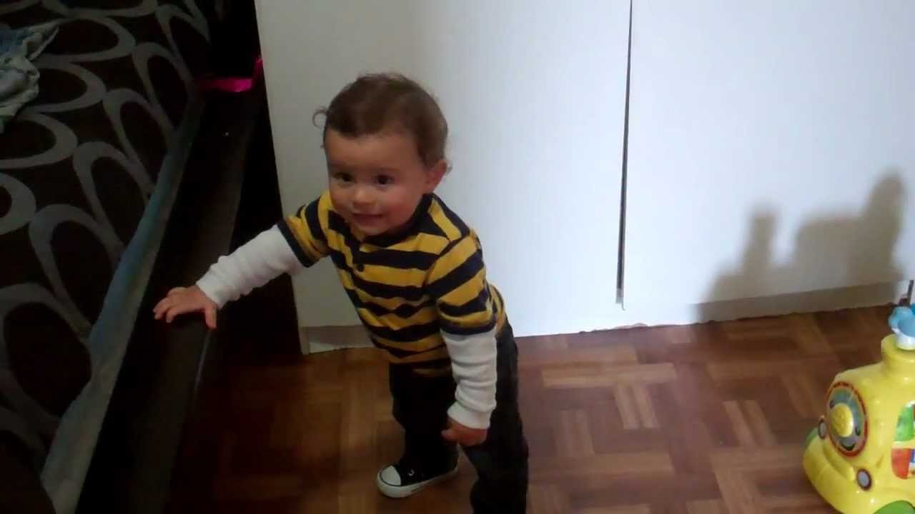 BEBE BAILARIN - YouTube