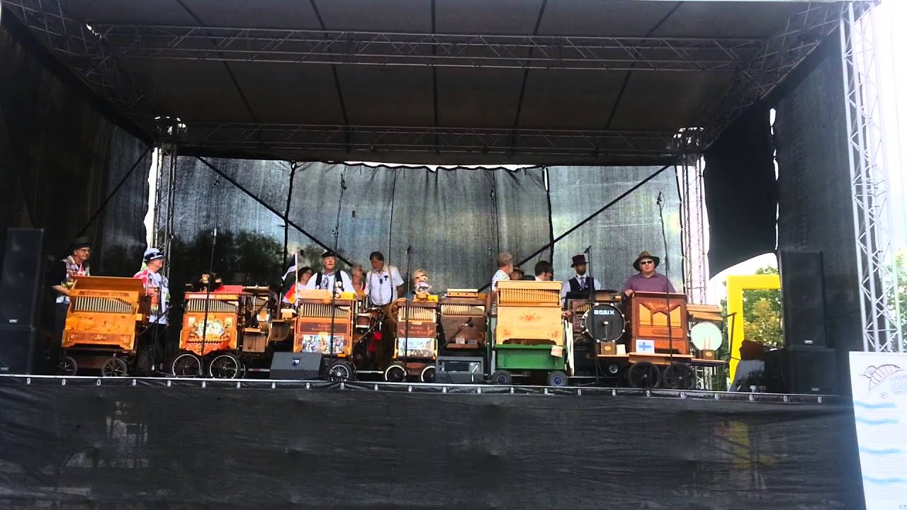 Tartu väntorelifestival 14 (Raimond Valgre - Saaremaa valss) - YouTube