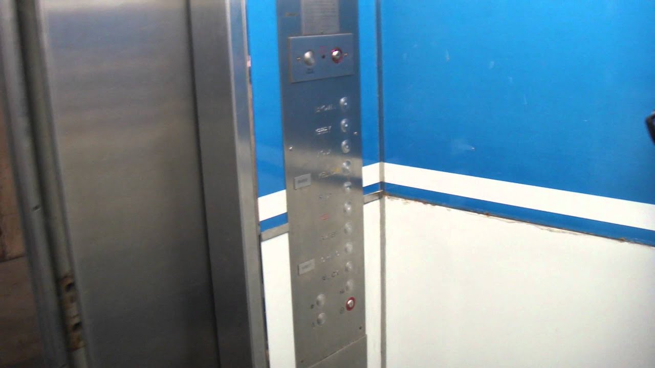 Westinghouse Traction Elevators at Busch Stadium Garage East (Drury ...