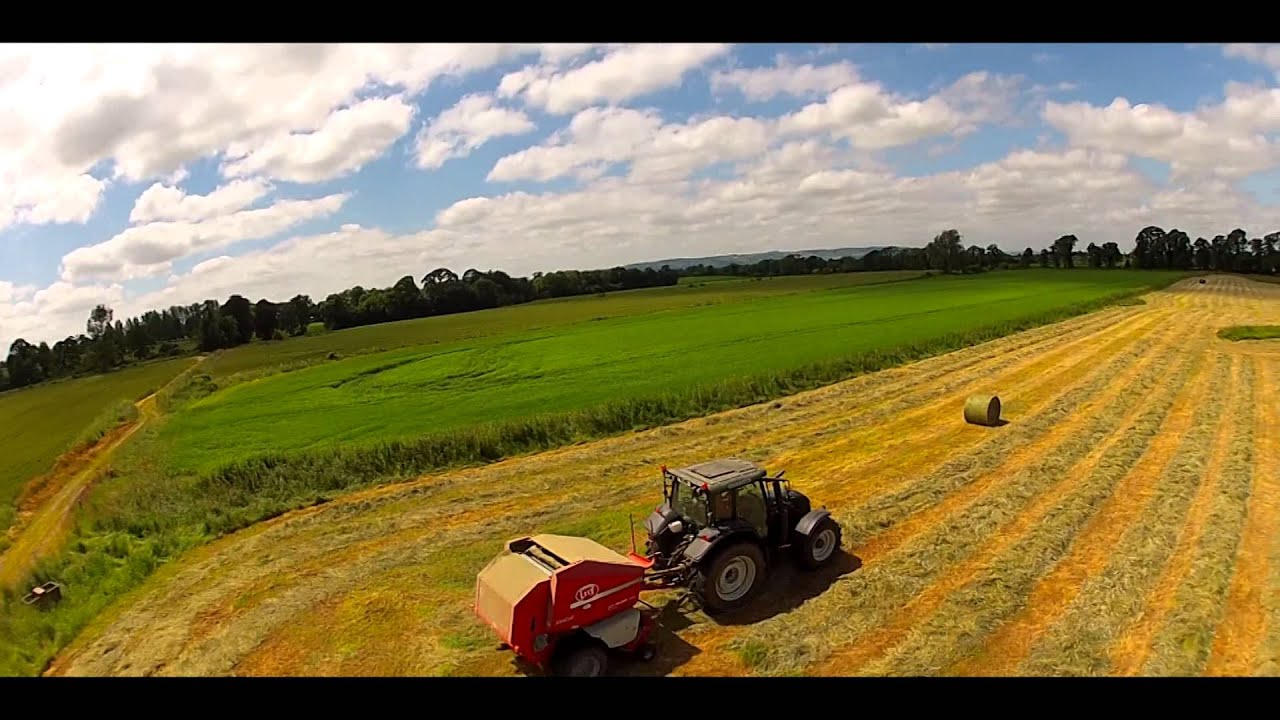 BAILING AND WRAPPING SILAGE 2014 : PASSION - YouTube
