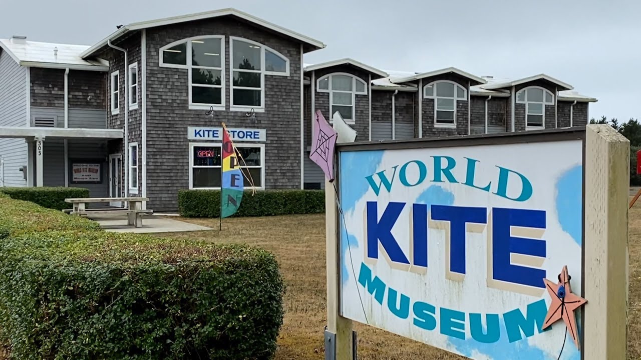 The World Kite Museum - Full Tour - YouTube