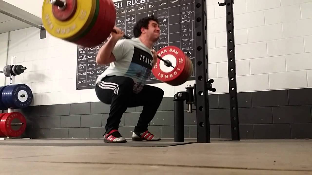 225 x 3 squat - YouTube