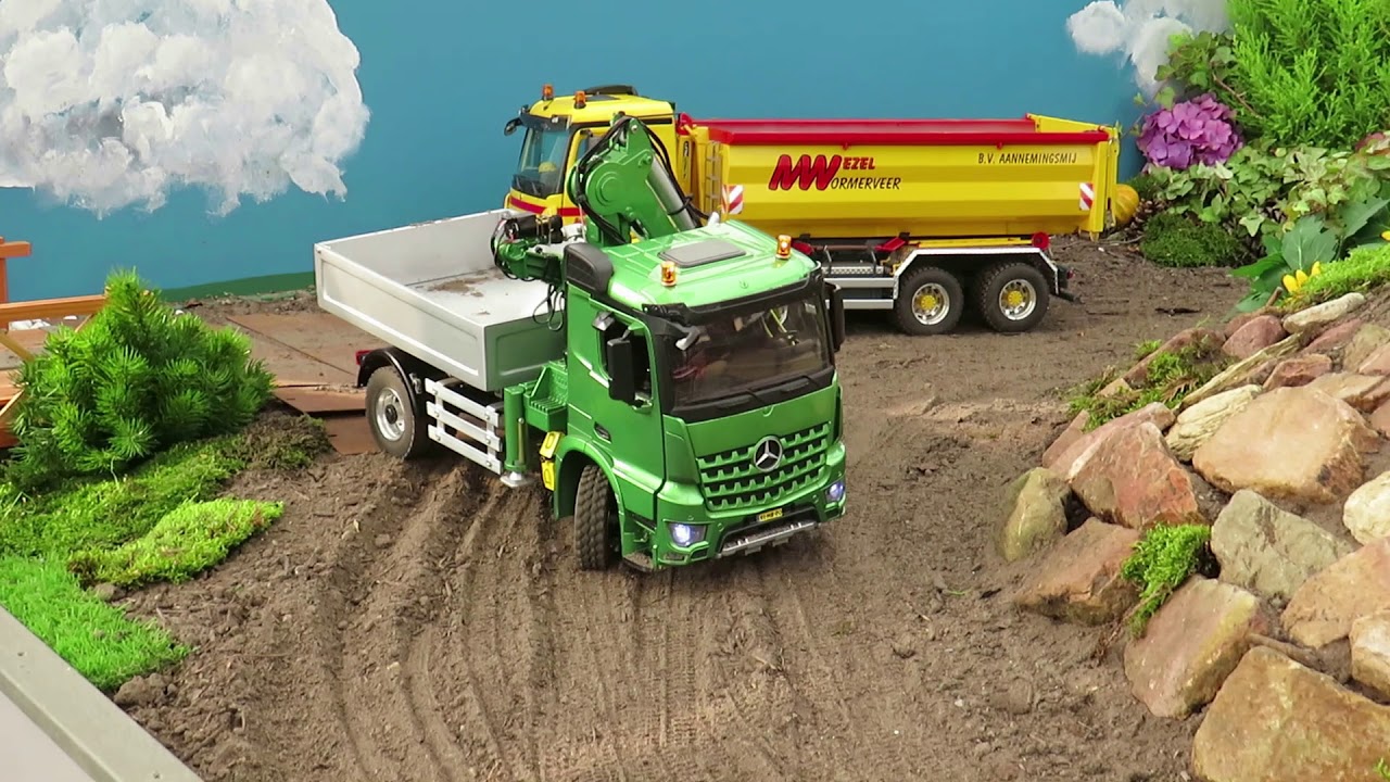 Stunning RC trucks-Excavators-Construction - YouTube