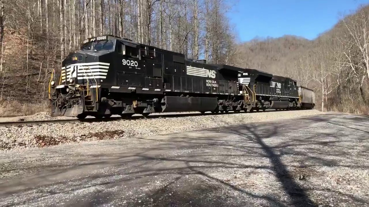 NS 83E Loaded Coal Train at the Wharncliffe, WV Wye - YouTube