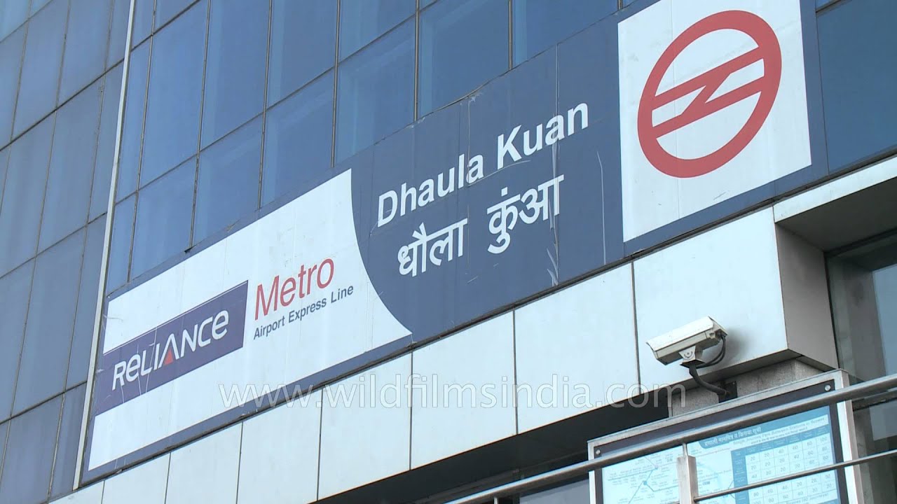 Dhaula Kuan metro station, New Delhi - YouTube